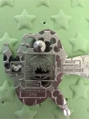 Disney | Other | Disney Dory Pin | Poshmark